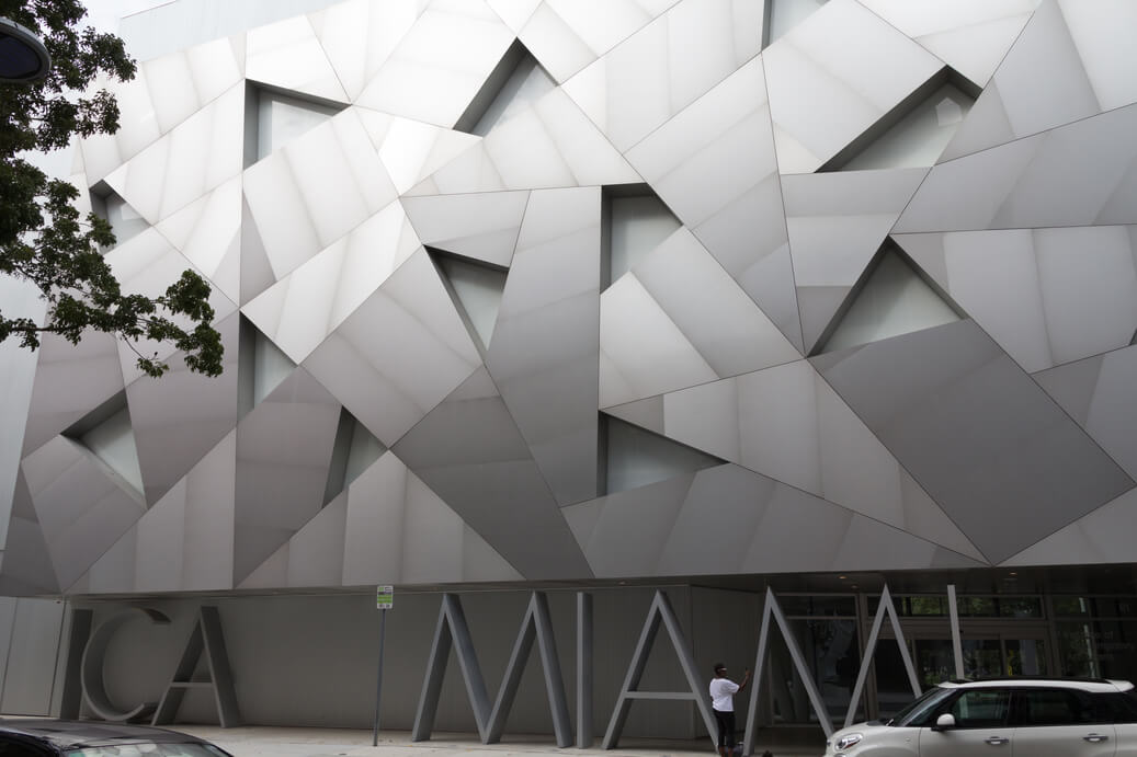 Alu-Stock - Arquitectura, experts in aluminium solutions for architecture