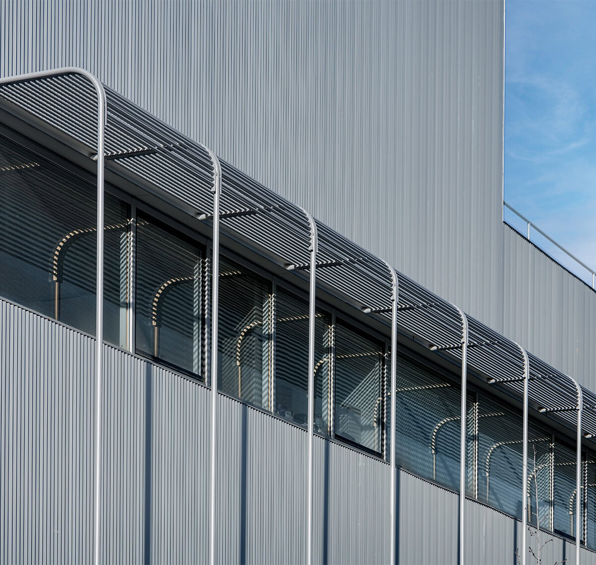 Ibenergi-Gas Natural Building - Alu-Stock - Arquitectura
